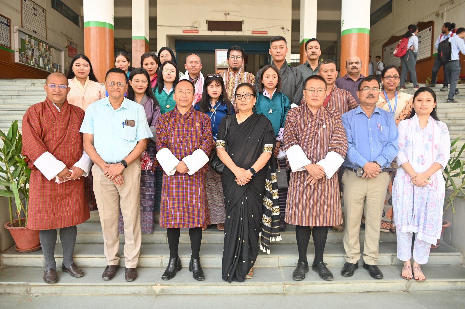 Senior officials of Bhutan Govt. discuss educational collaboration with ...